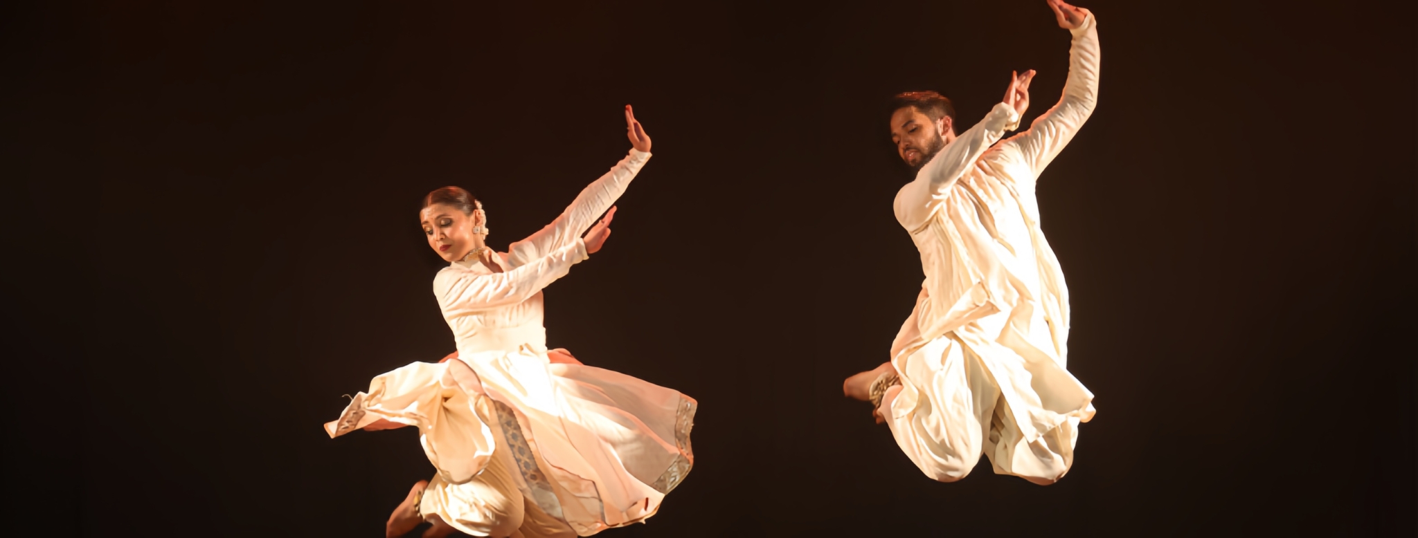 Shanaasai • شناسائی : With Tanveer Alam – Turn Out Radio